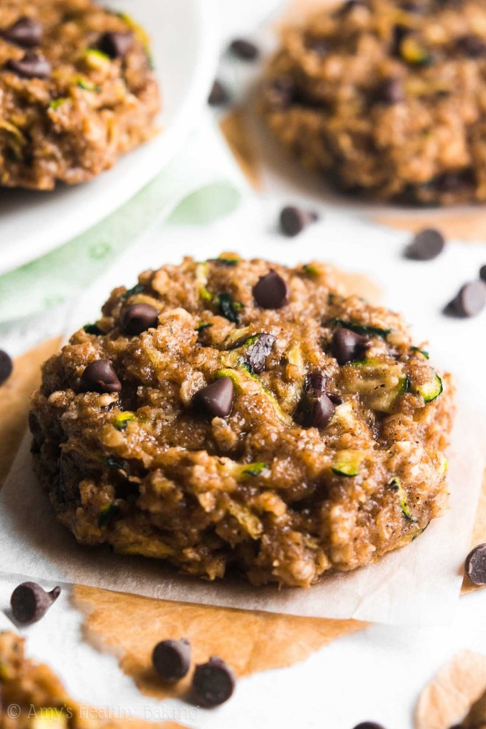 Chocolate Chip Zucchini Bread Oatmeal Cookies {Recipe Video!} | Amy's ...