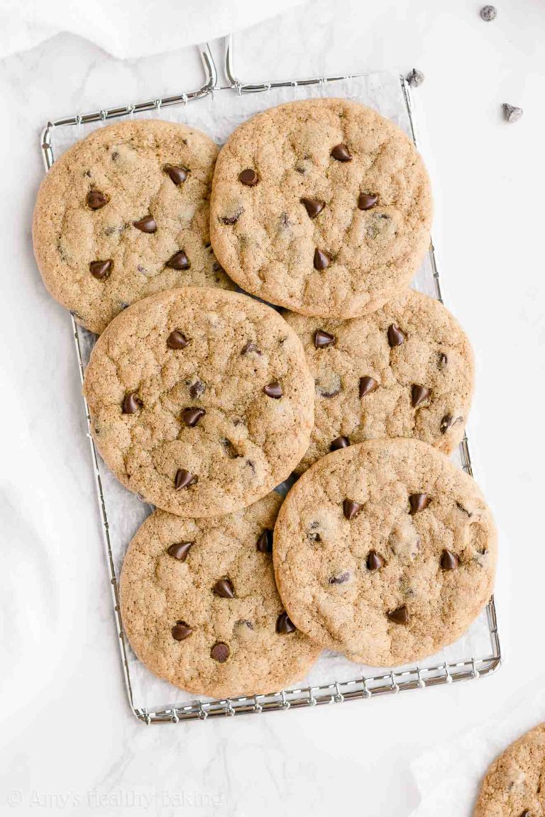 The Ultimate Healthy Chocolate Chip Cookies (Easy Recipe!) | Amy's ...
